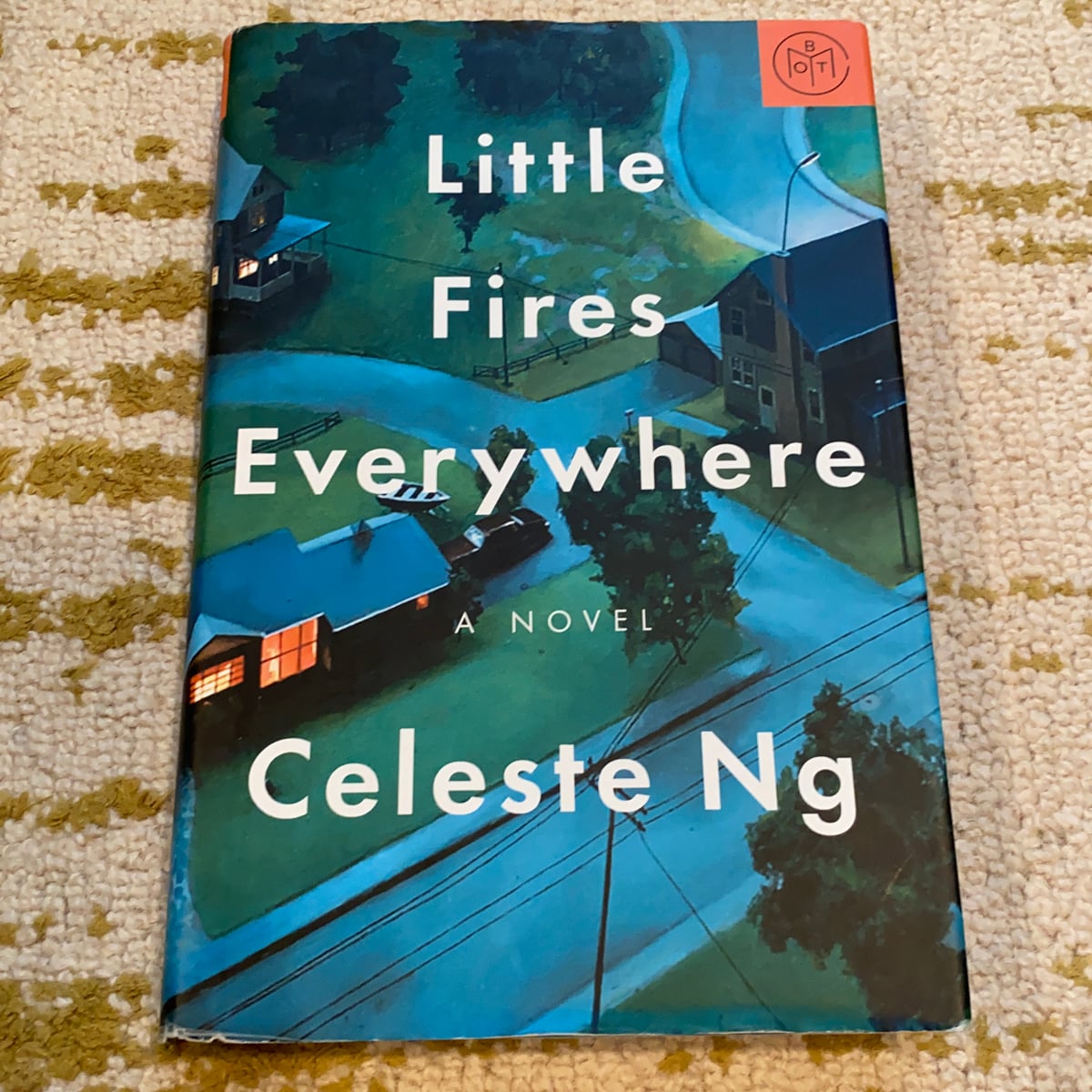 Little Fires Everywhere by Celeste Ng, Hardcover | Pangobooks