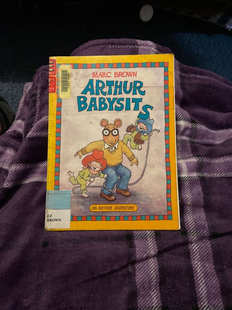 Arthur Babysits by Marc Brown