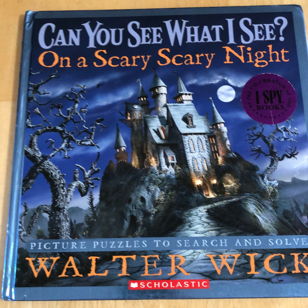 On a Scary Scary Night by Walter Wick