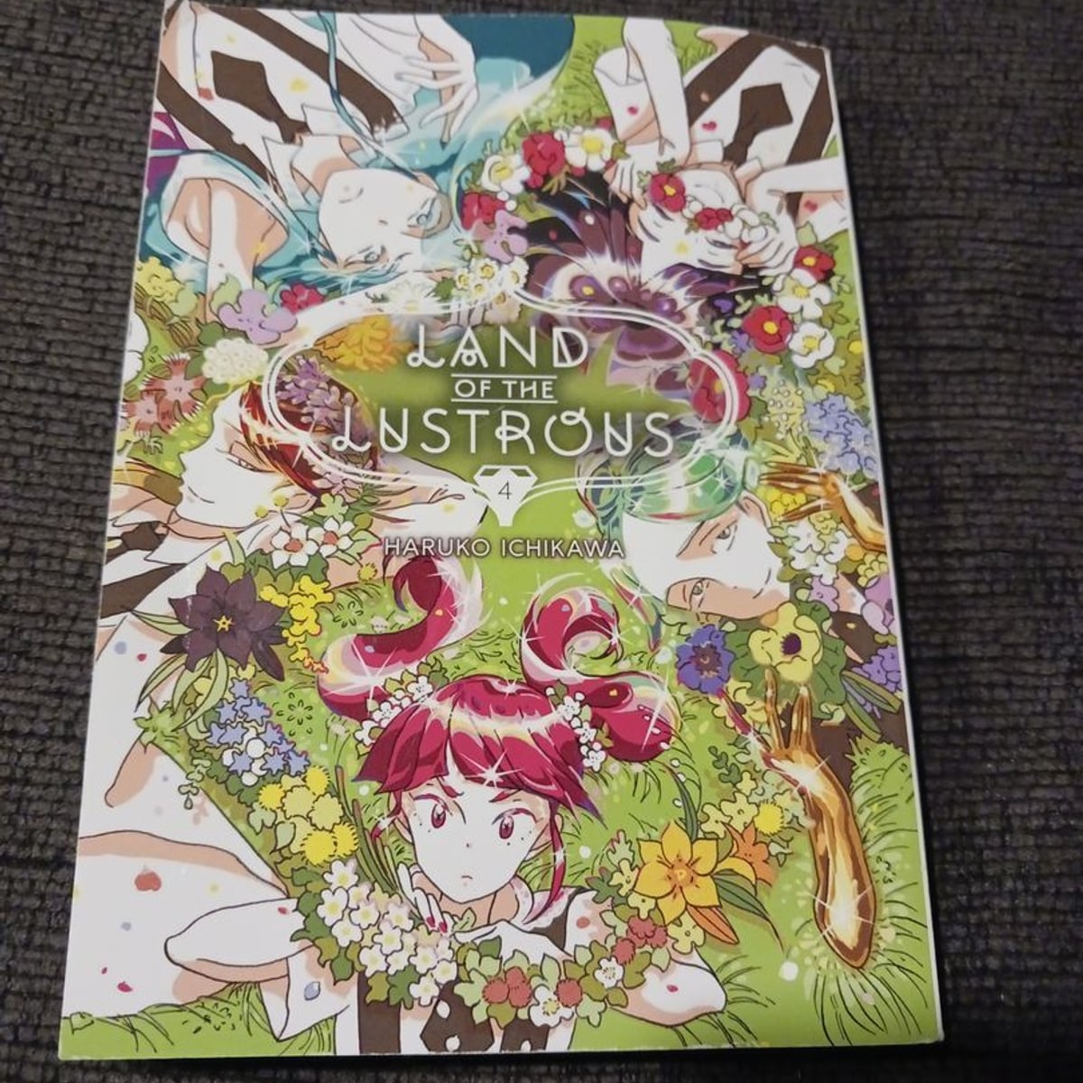 Land of the Lustrous 4 by Haruko Ichikawa