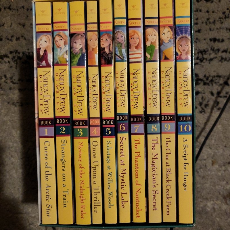 Nancy Drew Diaries Supersleuth Collection by Carolyn Keene