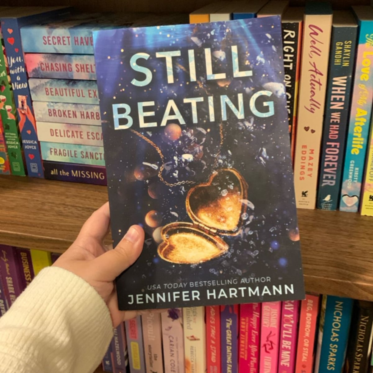 Still Beating by Jennifer Hartmann, Paperback | Pangobooks