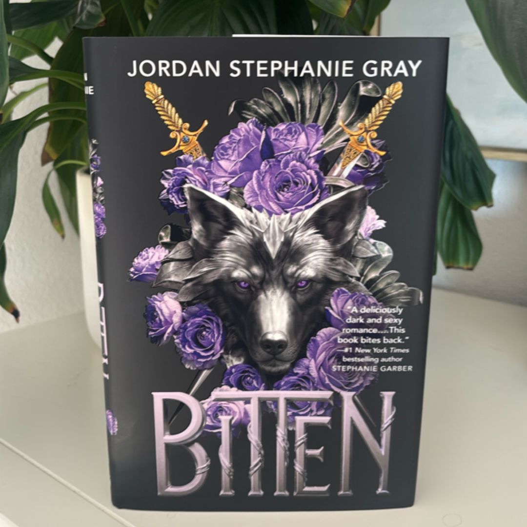Bitten (Deluxe Limited Edition) by Jordan Stephanie Gray