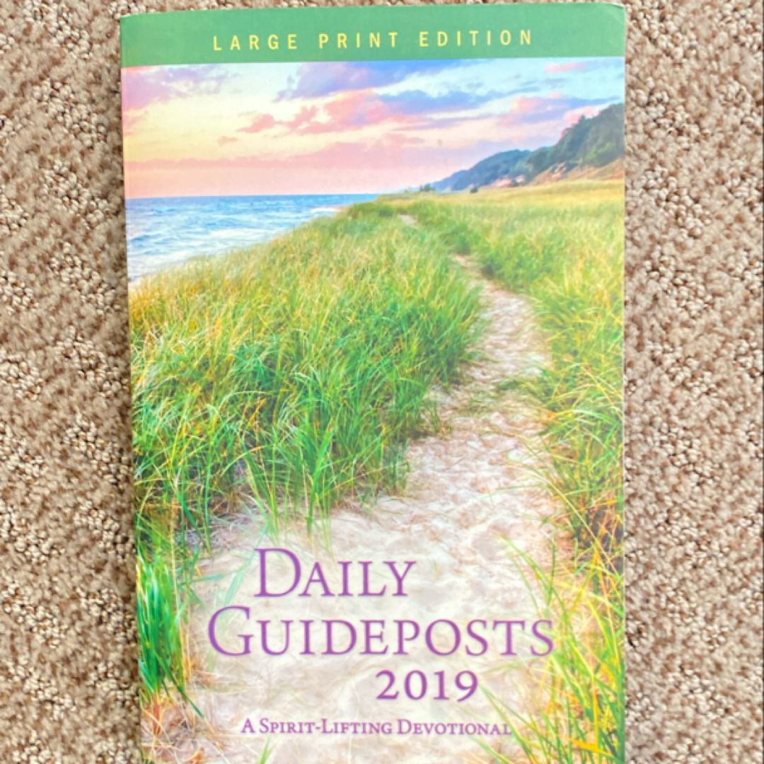 Daily Guideposts 2019 by