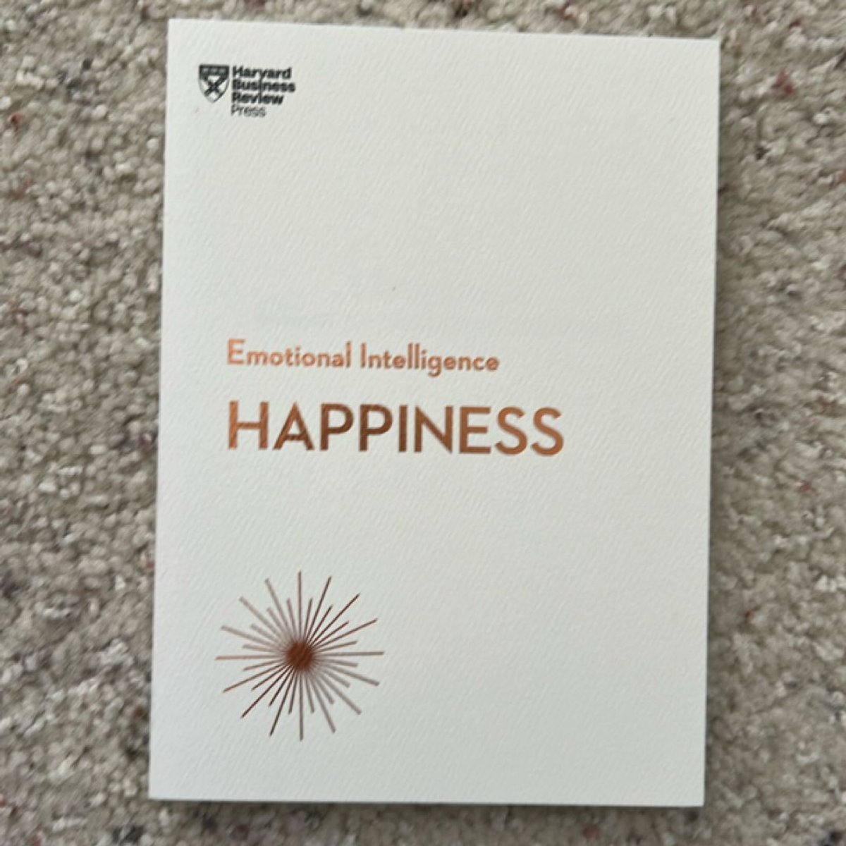 Happiness (HBR Emotional Intelligence Series) by Harvard Business ...