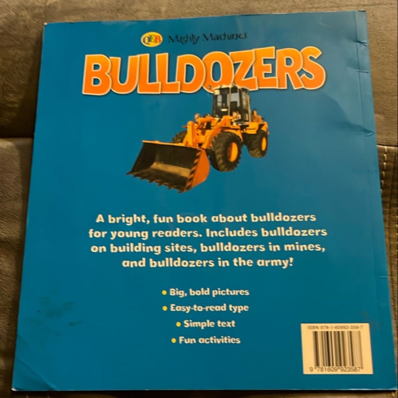 Books are Fun Mighty Machines by Amanda Askew, Paperback | Pangobooks