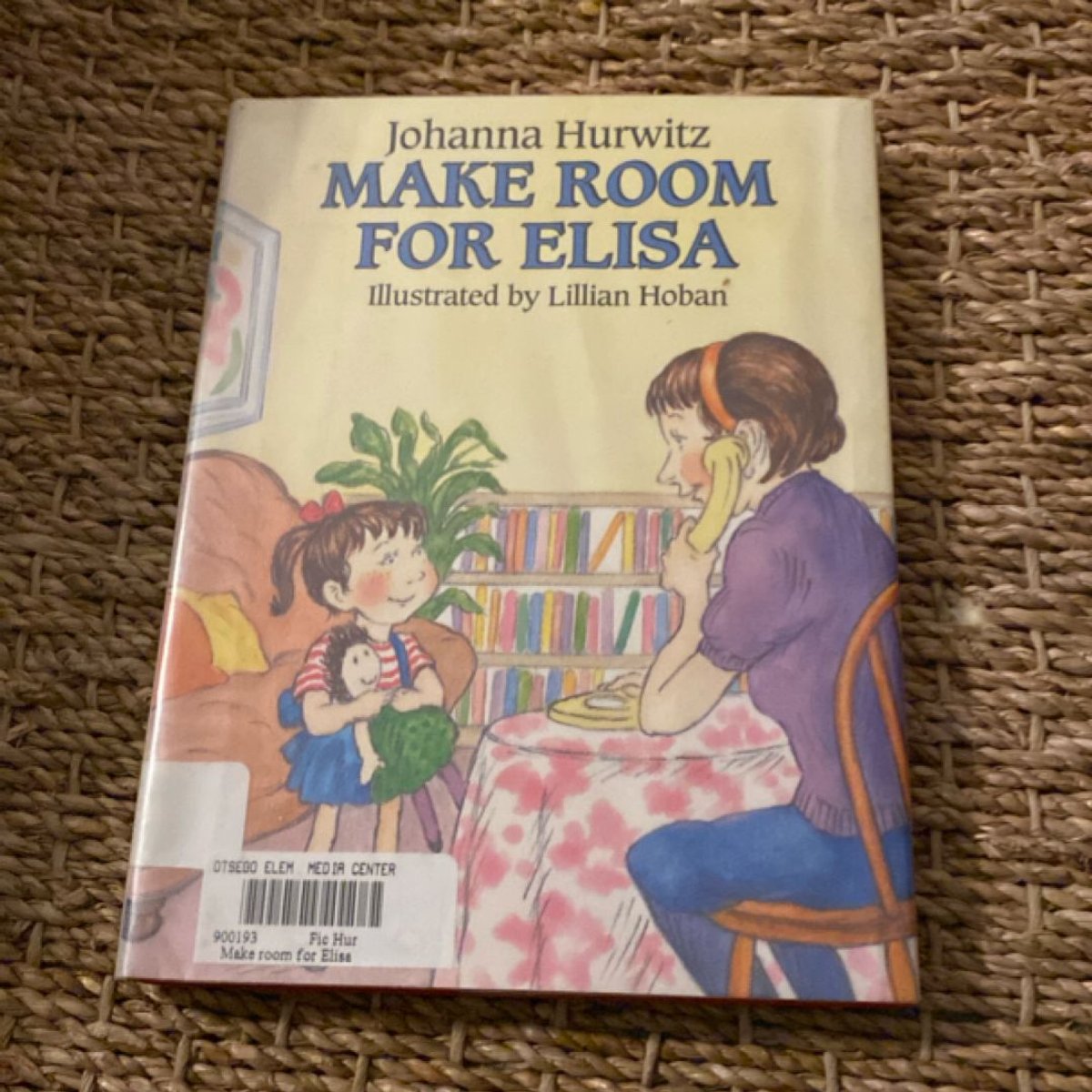 Make Room for Elisa by Johanna Hurwitz