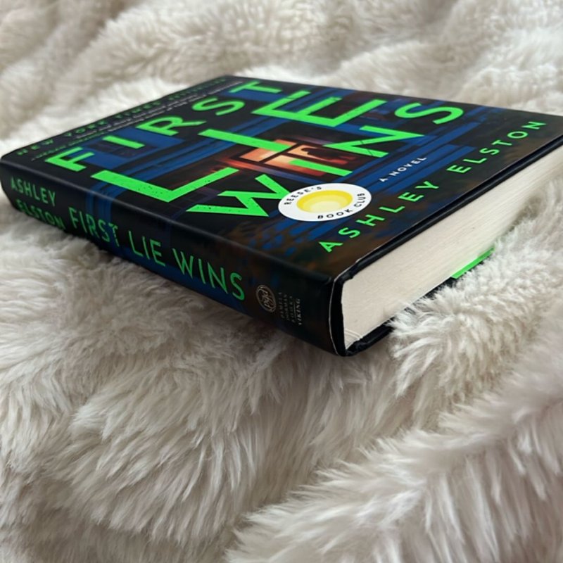 First Lie Wins by Ashley Elston, Hardcover | Pangobooks