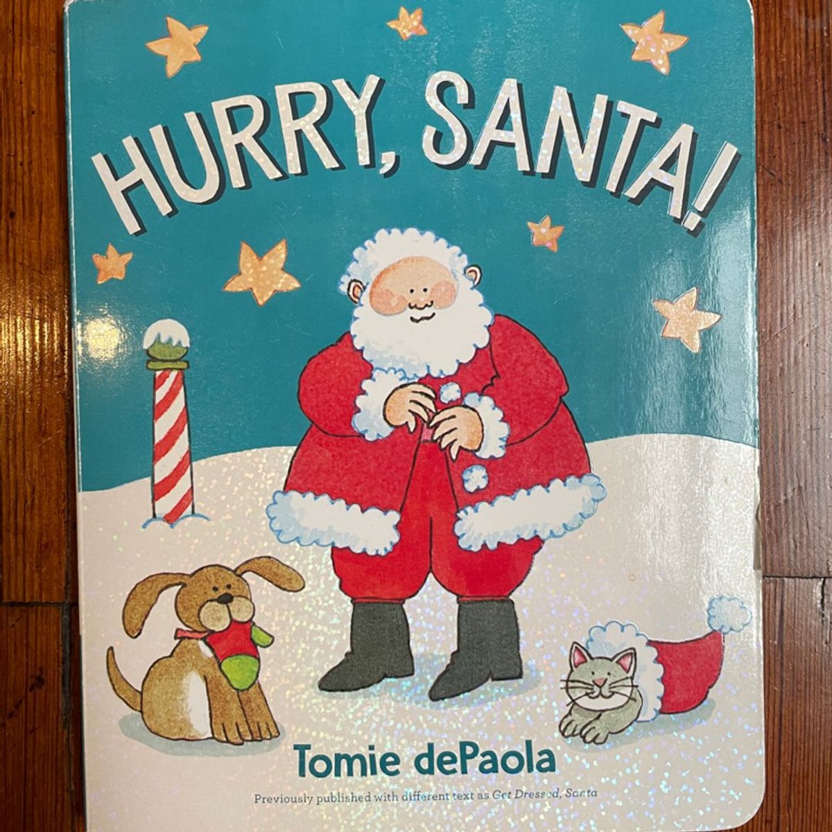 Hurry, Santa! by Tomie dePaola