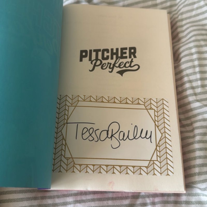 Pitcher Perfect by Tessa Bailey, Paperback | Pangobooks