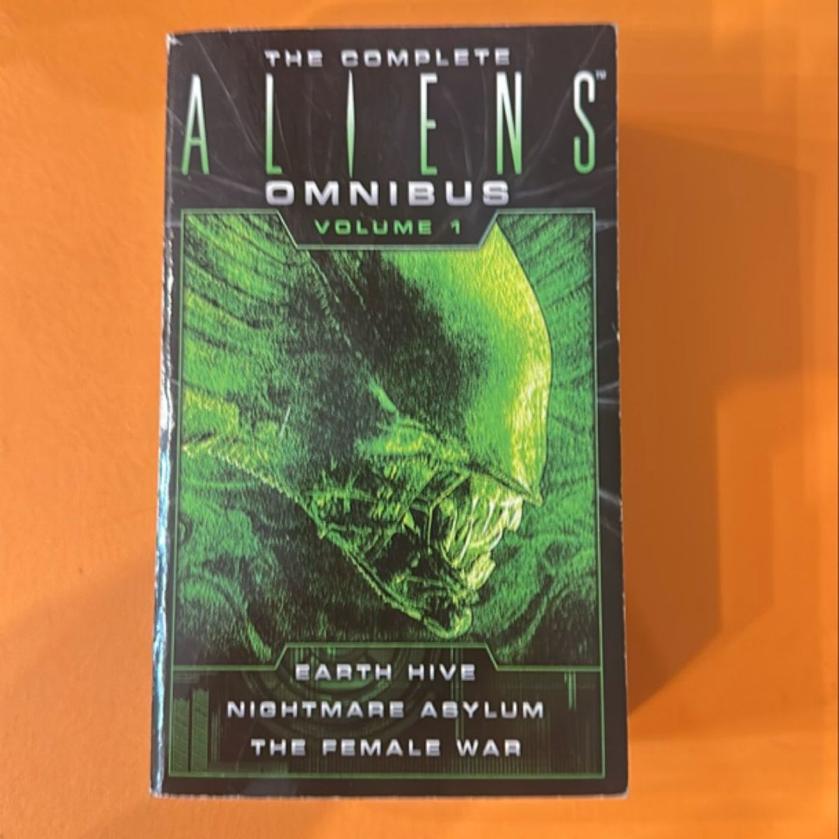 The Complete Aliens Omnibus, Volume 1 by Steve Perry, Stephani Perry
