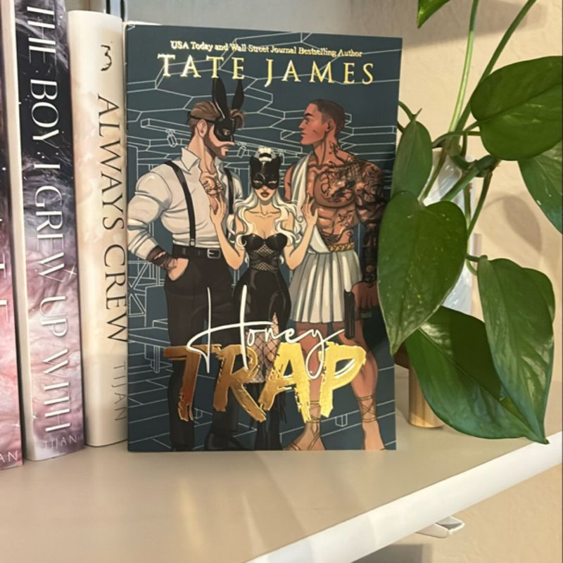 Honey Trap by Tate James , Paperback | Pangobooks