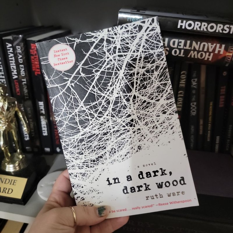 In a Dark, Dark Wood by Ruth Ware, Paperback | Pangobooks