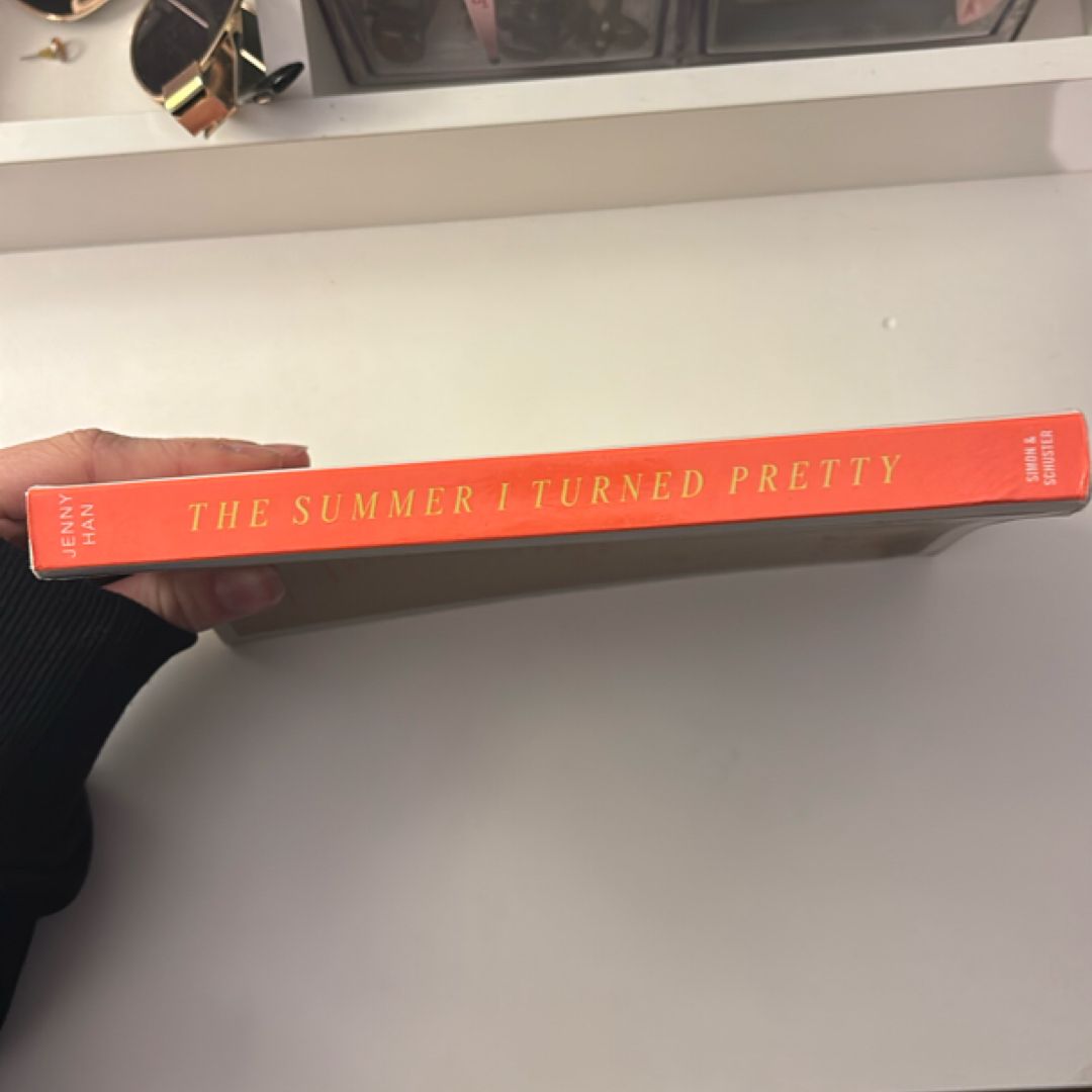 The Summer I Turned Pretty by Jenny Han, Paperback | Pangobooks