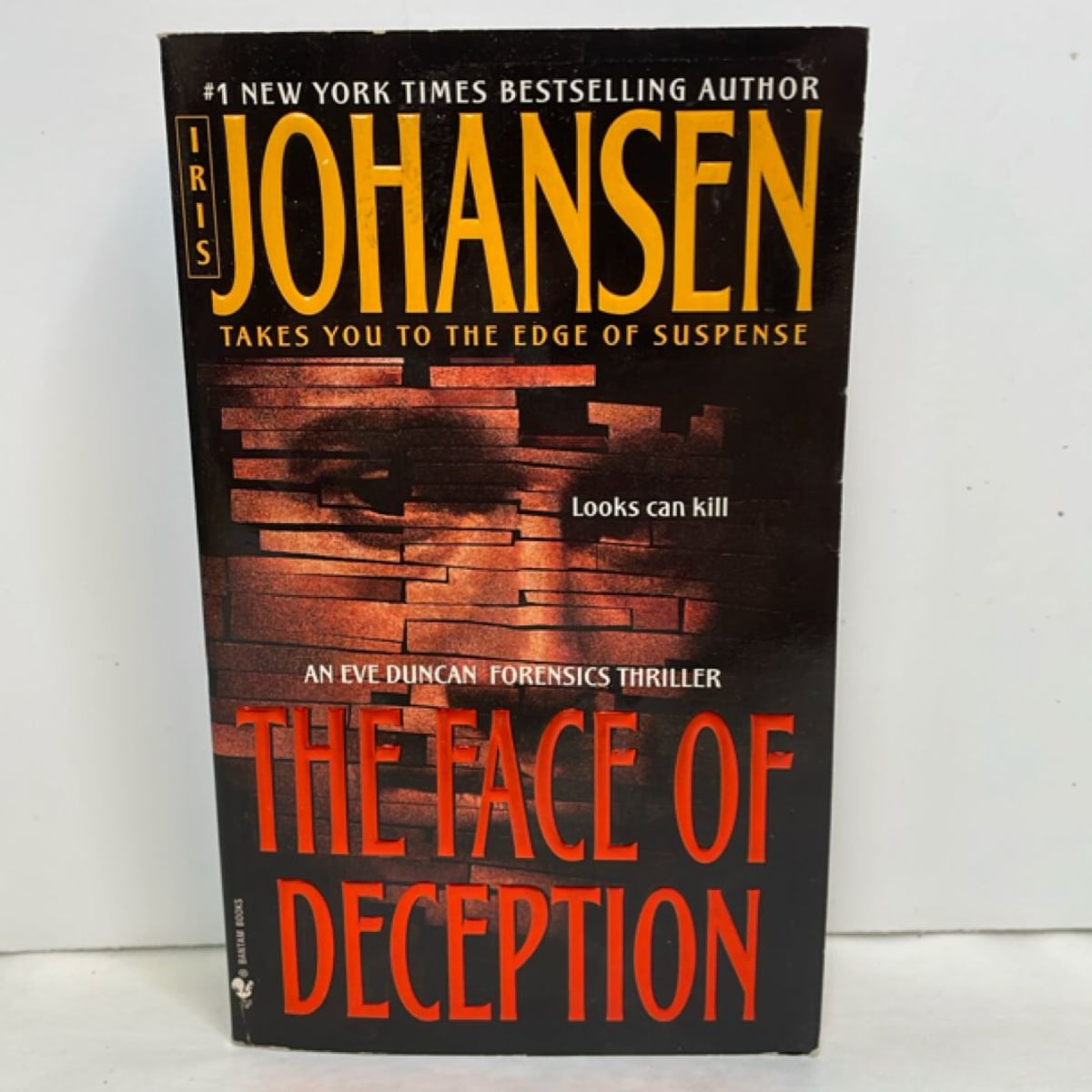 The Face of Deception by Iris Johansen