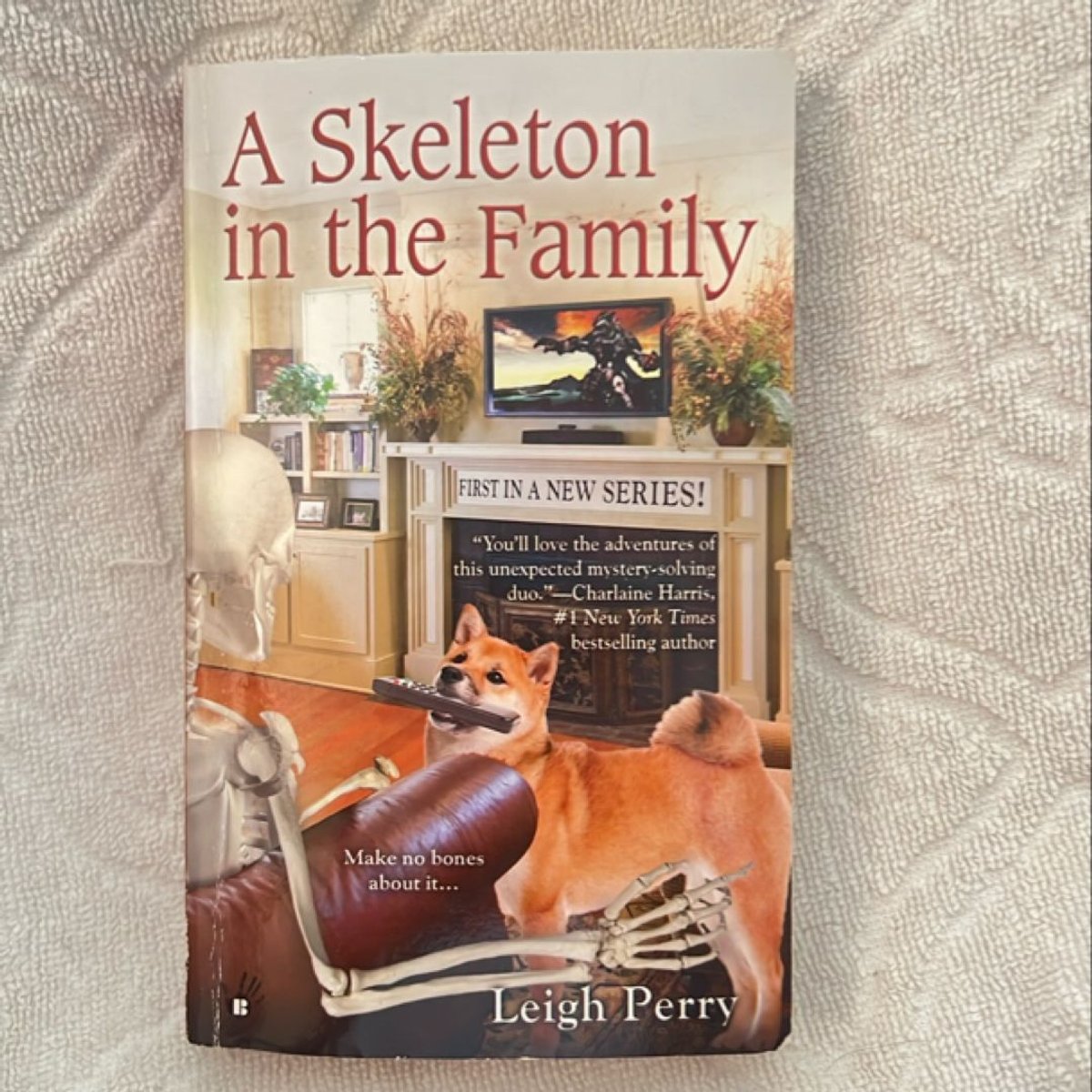 A Skeleton in the Family by Leigh Perry