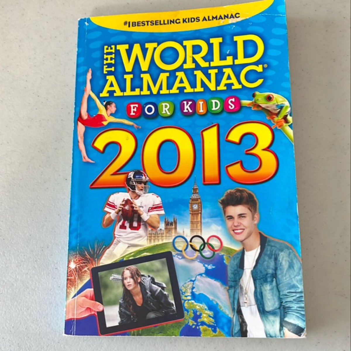 The World Almanac for Kids 2013 by World Almanac Editors