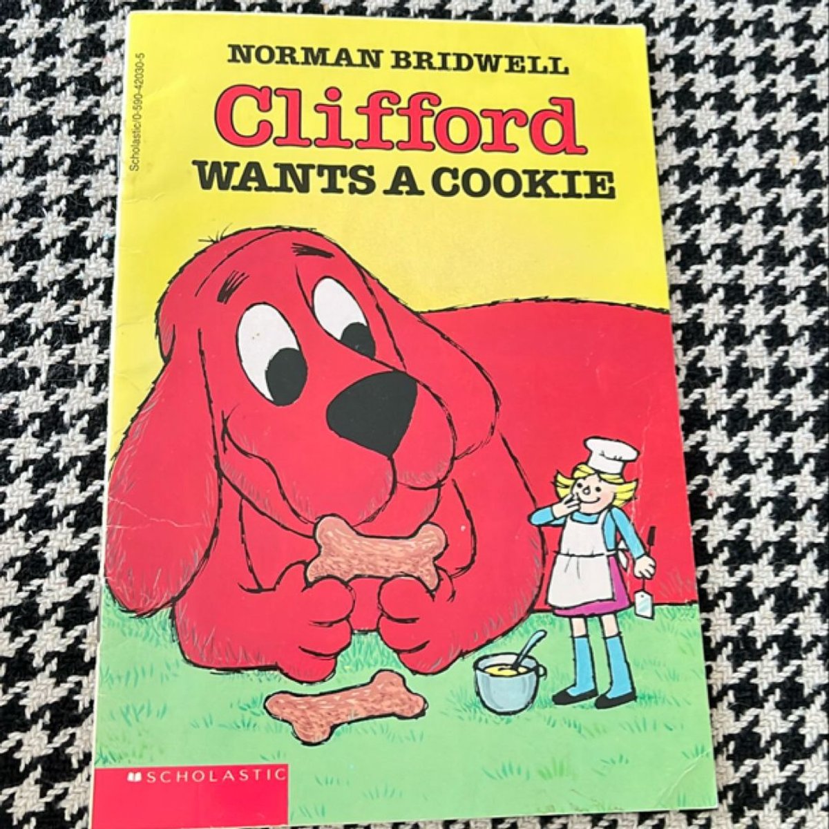 Clifford Wants a Cookie by Norman Bridwell