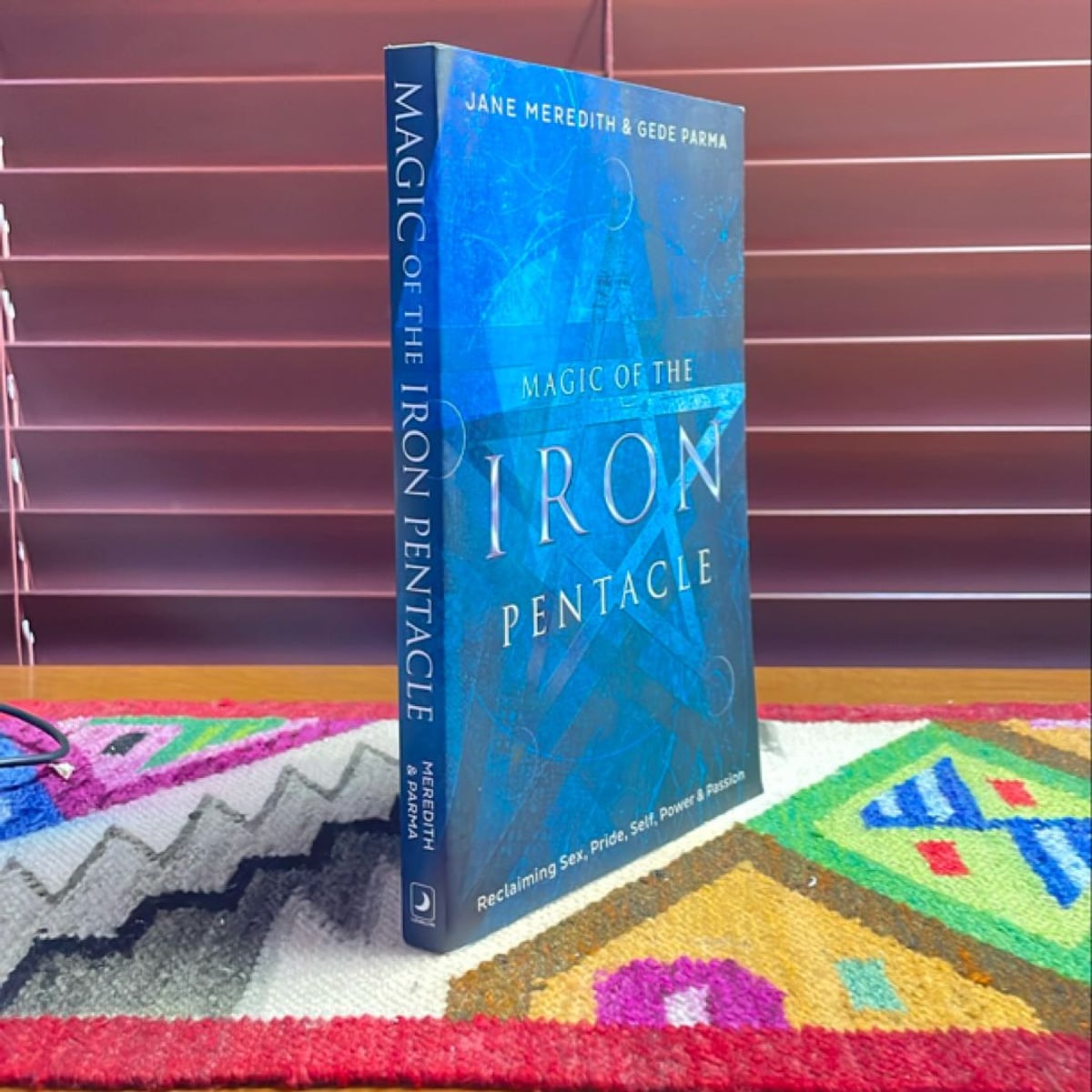 Magic of the Iron Pentacle by Jane Meredith, Gede Parma
