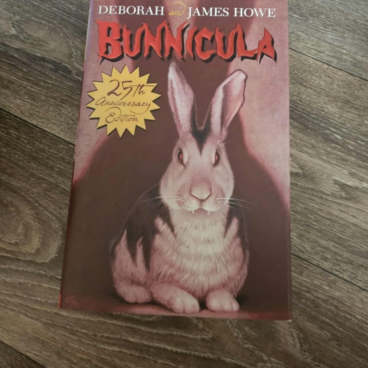 Bunnicula 25th anniversary by James Howe, | PangoBooks