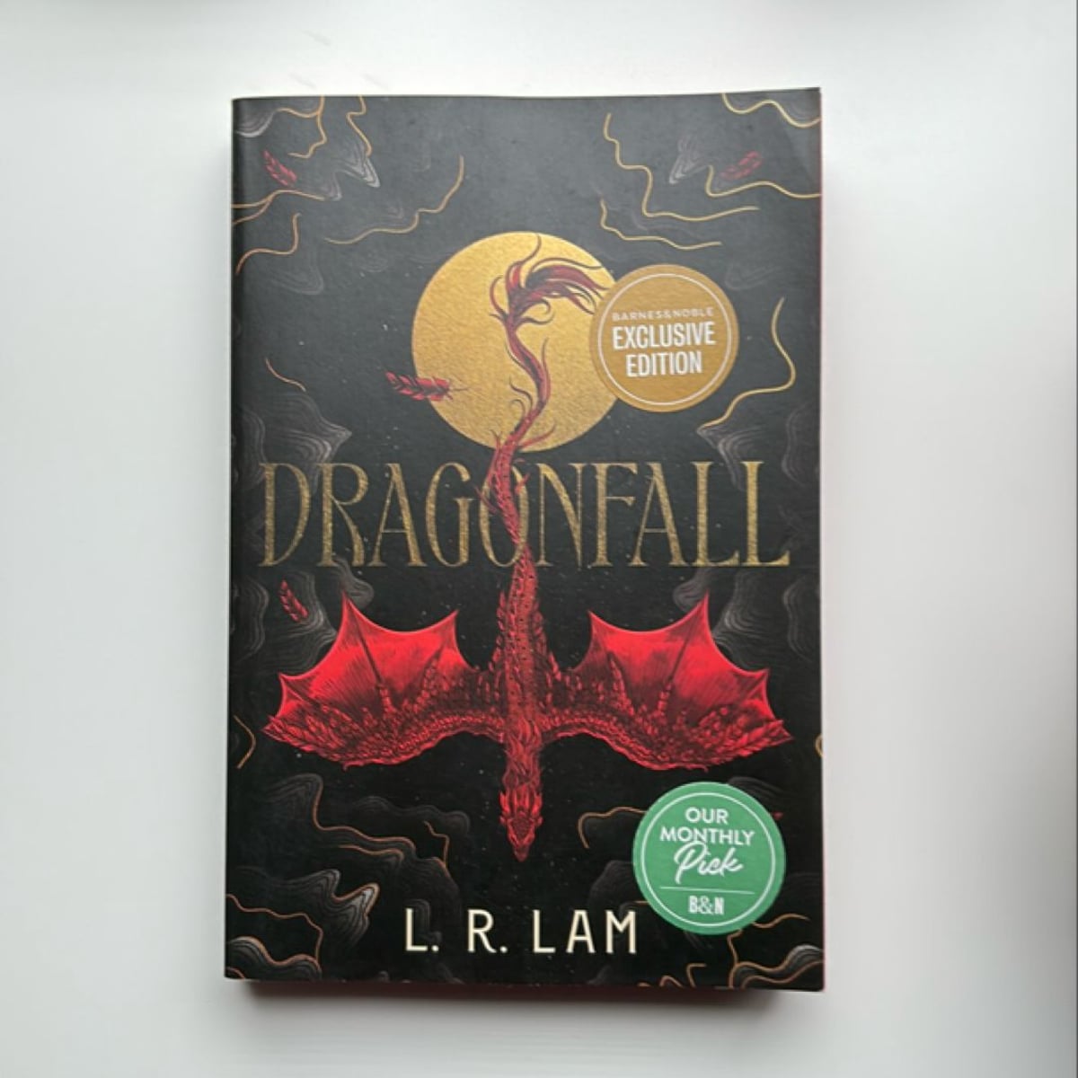 Dragonfall (sprayed edges) by L. R. Lam, Paperback | Pangobooks