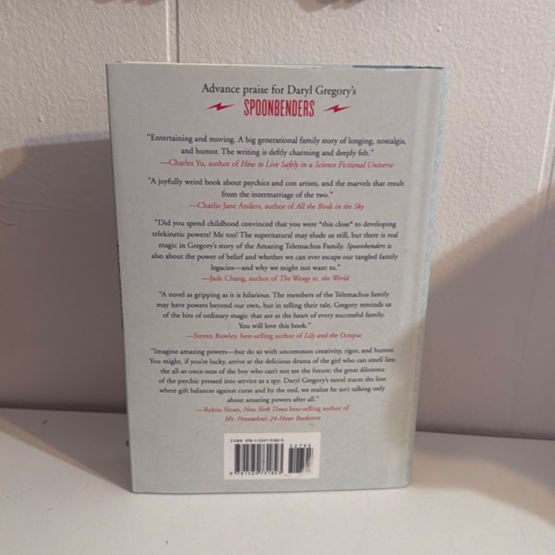 Spoonbenders by Daryl Gregory, Hardcover | Pangobooks