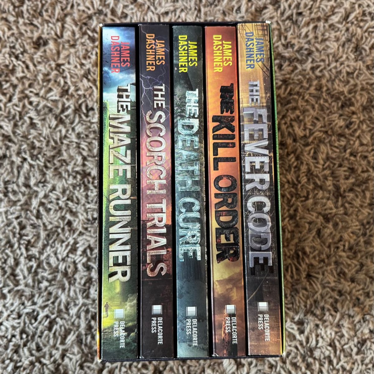 The Maze Runner Series Complete Collection Boxed Set (5-Book) by James ...