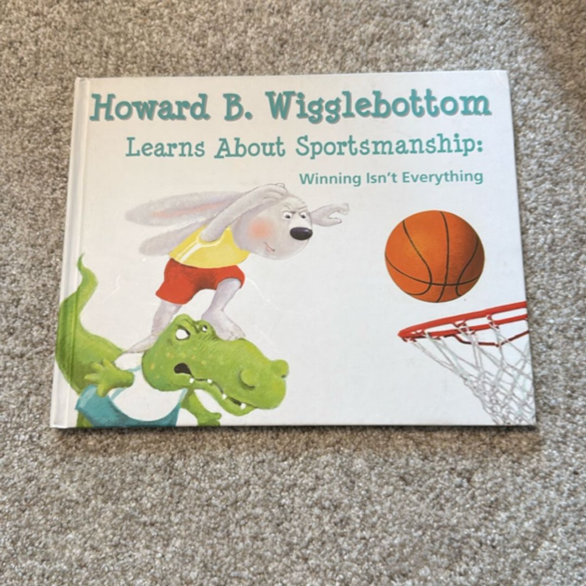 Howard B. Wigglebottom Learns about Sportsmanship by Reverend Ana ...