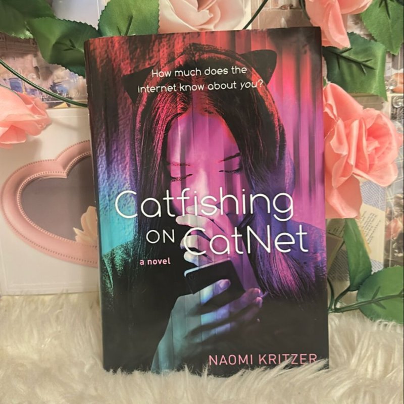 Catfishing on CatNet by Naomi Kritzer