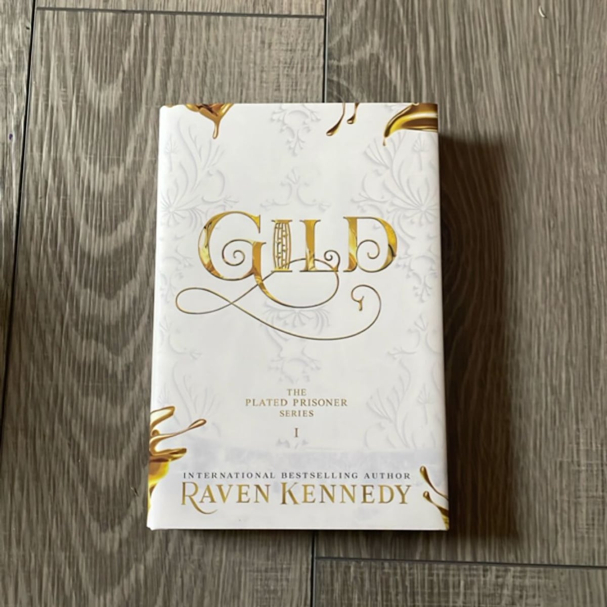 Gild by Raven Kennedy, Hardcover | Pangobooks