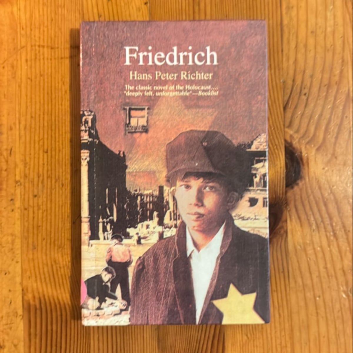 Friedrich by Hans Peter Richter, Edite Kroll