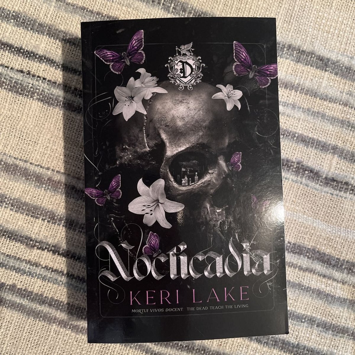 Nocticadia by Keri Lake, Paperback | Pangobooks