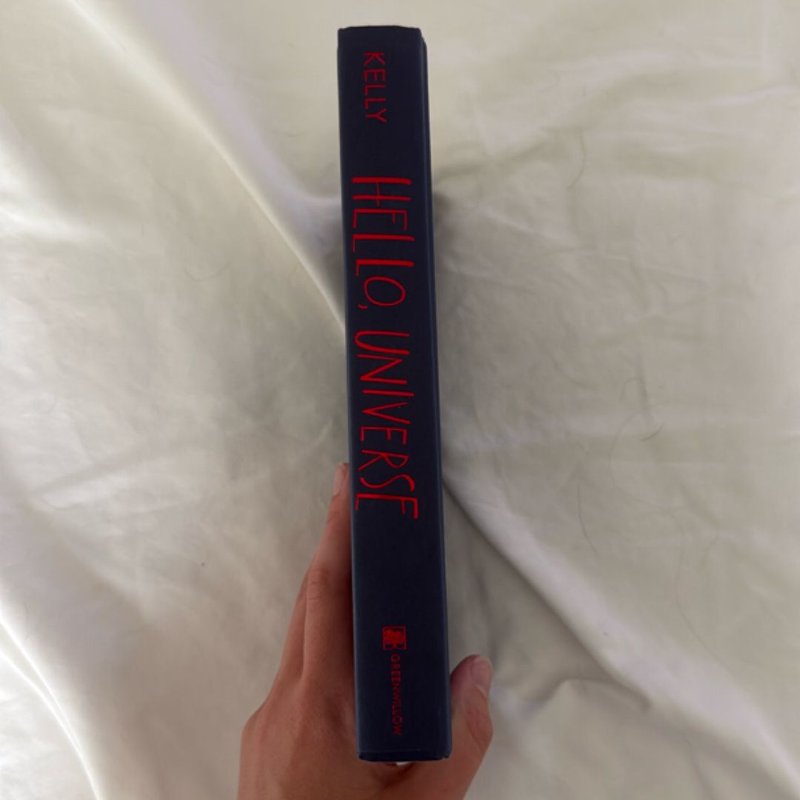 Hello, Universe by Erin Entrada Kelly, Hardcover | Pangobooks