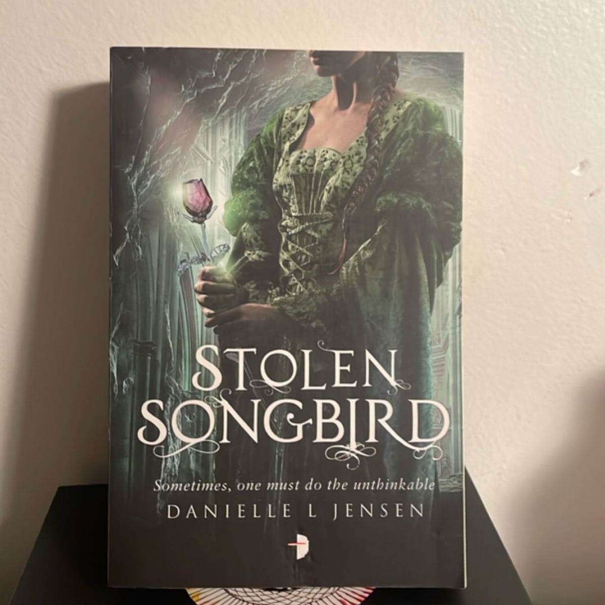 Stolen Songbird by Danielle L. Jensen, Paperback | Pangobooks