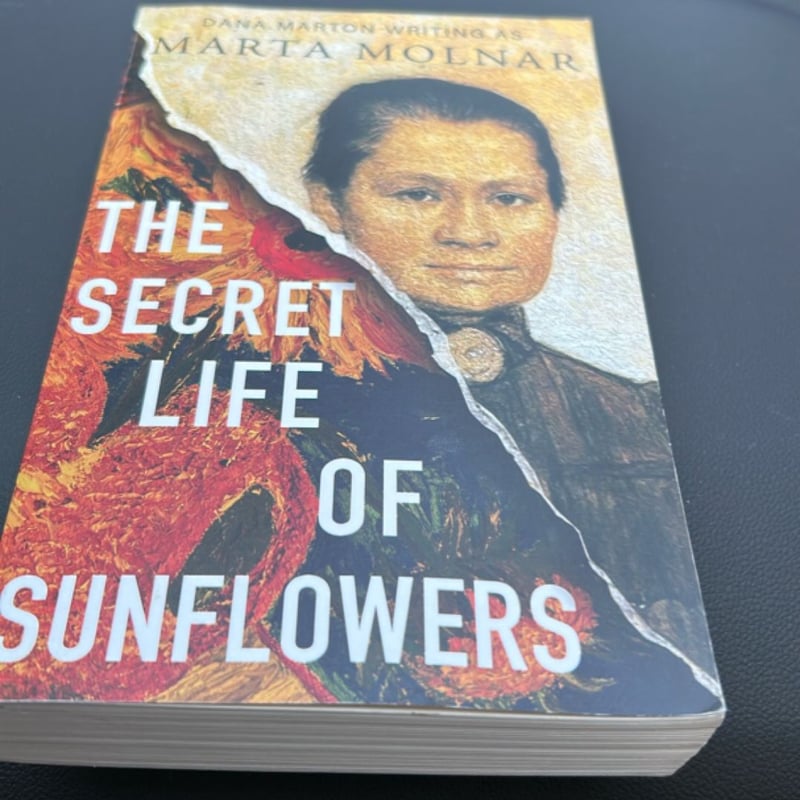 The Secret Life of Sunflowers by Marta Molnar, Paperback | Pangobooks