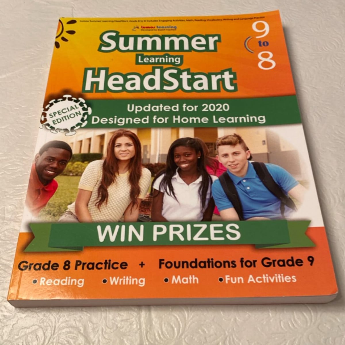 Lumos Summer Learning HeadStart, Grade 8 to 9: Includes Engaging ...