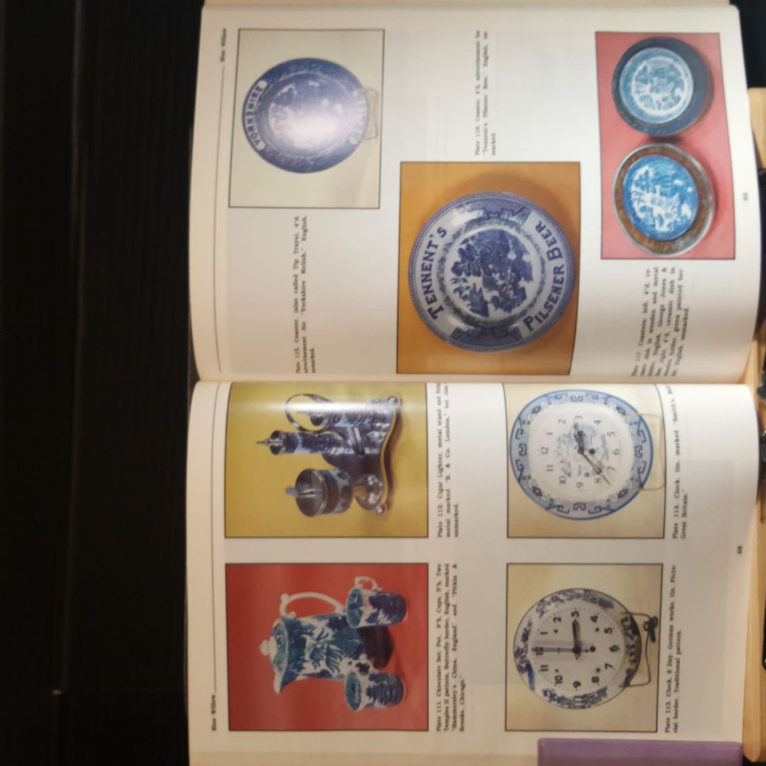 Blue Willow Identification and Value Guide by Mary Frank Gaston
