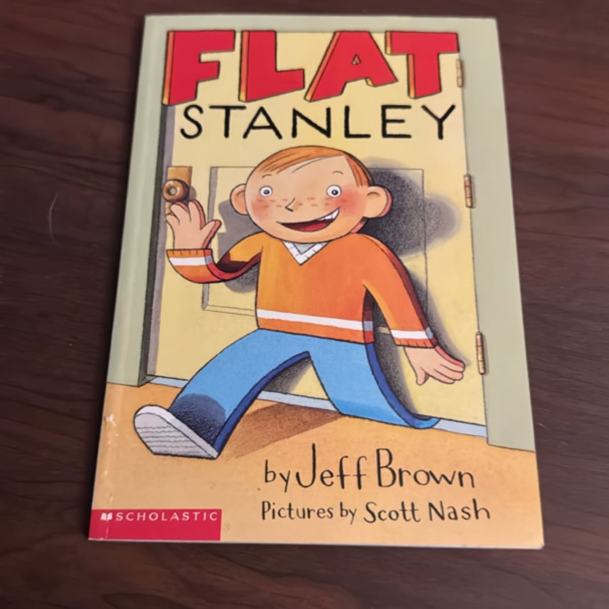 Flat Stanley by Jeff Brown, Paperback | Pangobooks