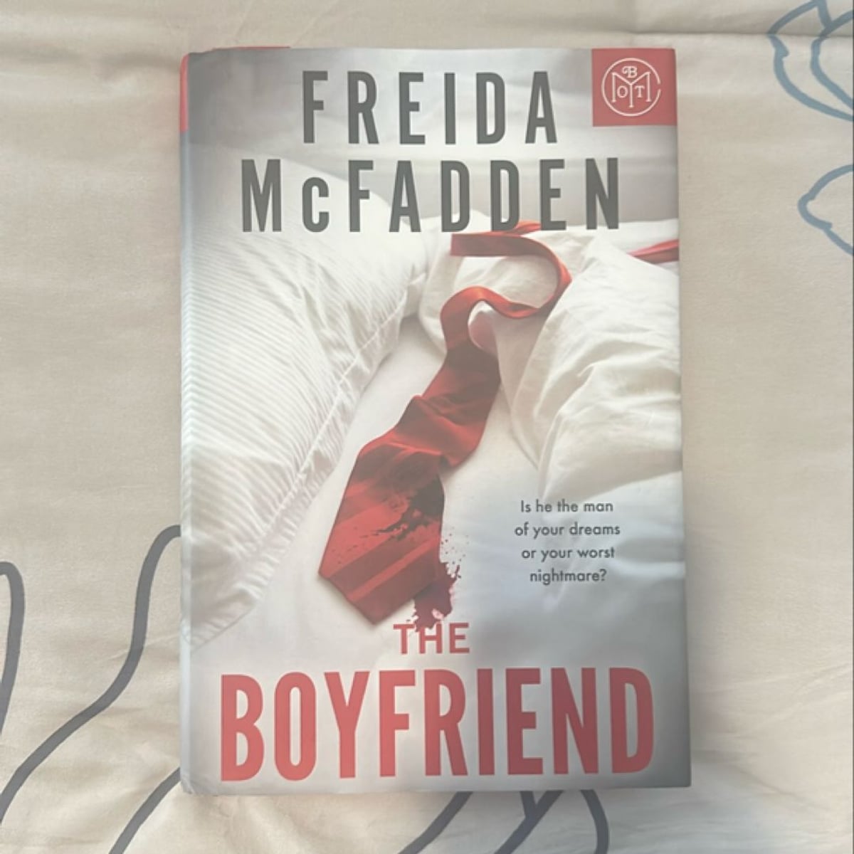 The Boyfriend by Freida McFadden, Hardcover | Pangobooks