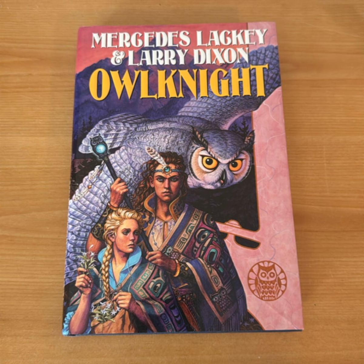 Owlknight by Mercedes Lackey; Larry Dixon, Hardcover | Pangobooks