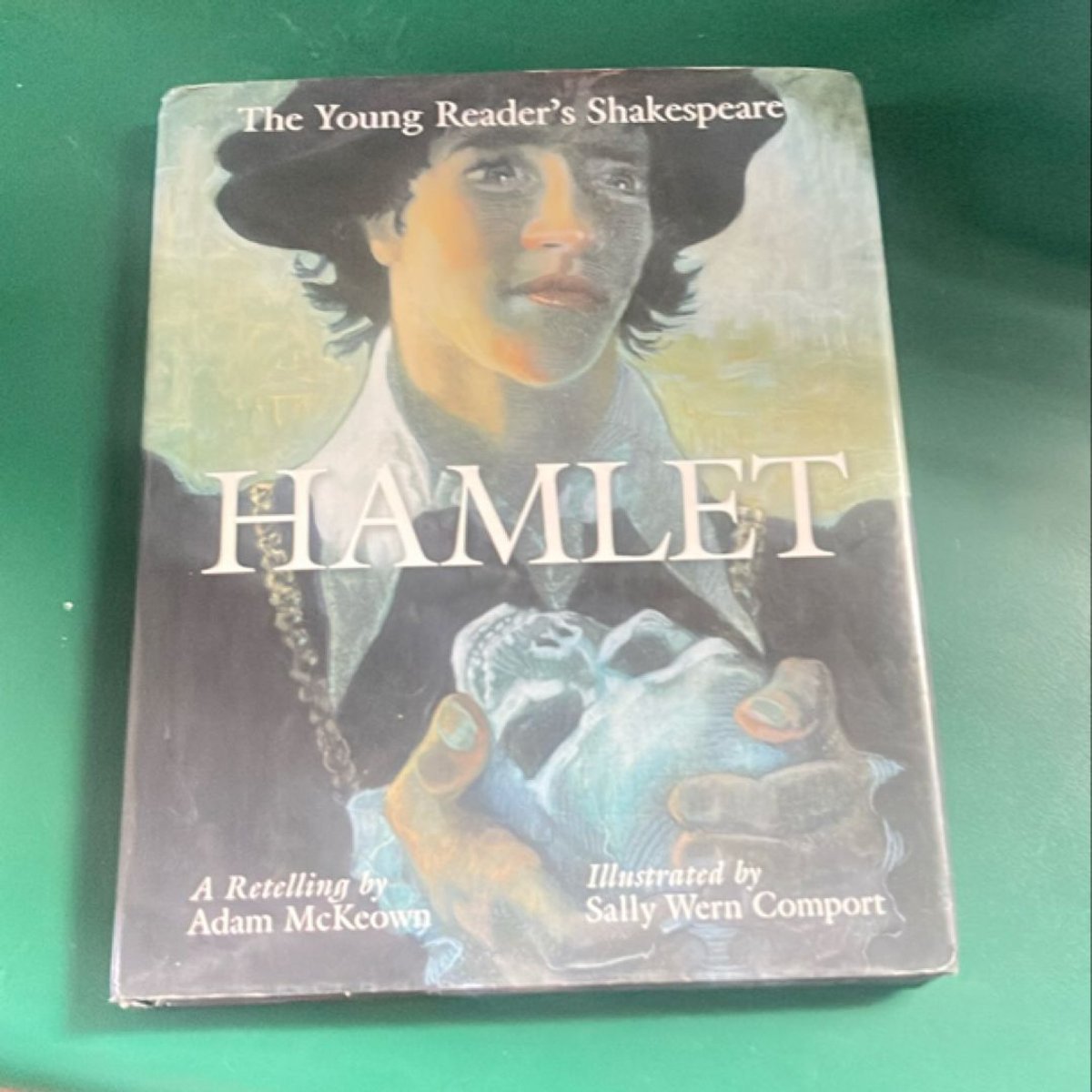 The Young Reader's Shakespeare: Hamlet by Adam McKeown