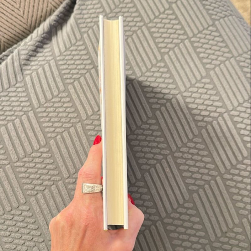 The Likeability Trap by Alicia Menendez, Hardcover | Pangobooks