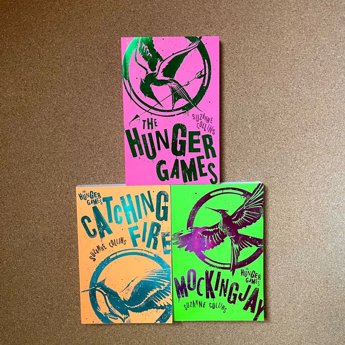 The Hunger Games (propaganda edition box set) by Suzanne Collins ...