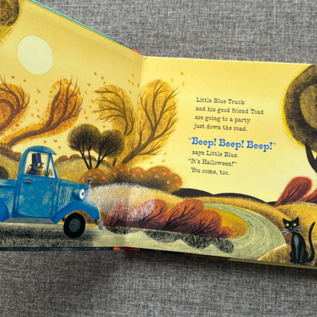 Little Blue Truck's Halloween by Alice Schertle