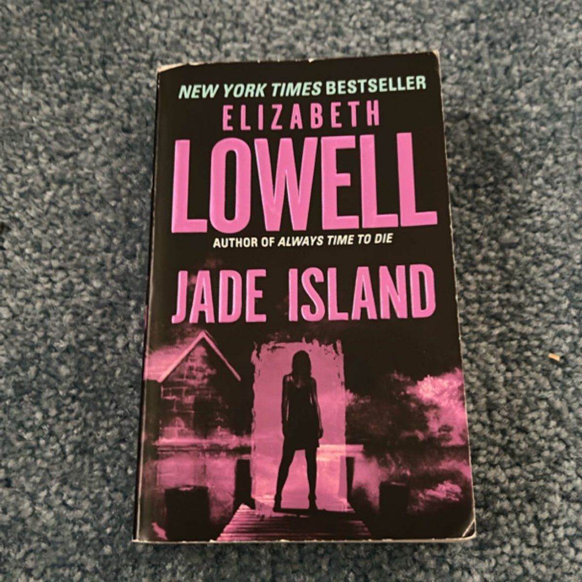 Jade Island by Elizabeth Lowell
