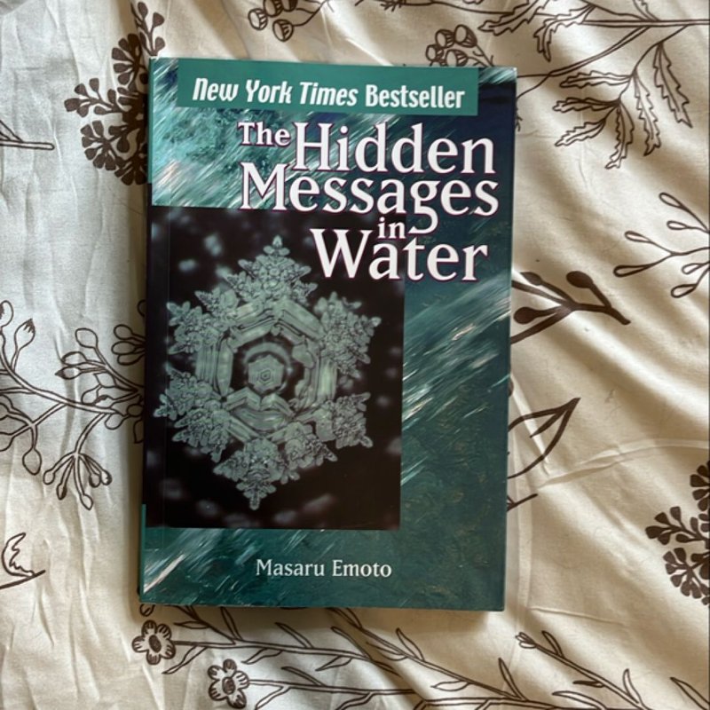 Hidden Messages in Water by Masaru Emoto, Paperback | Pangobooks