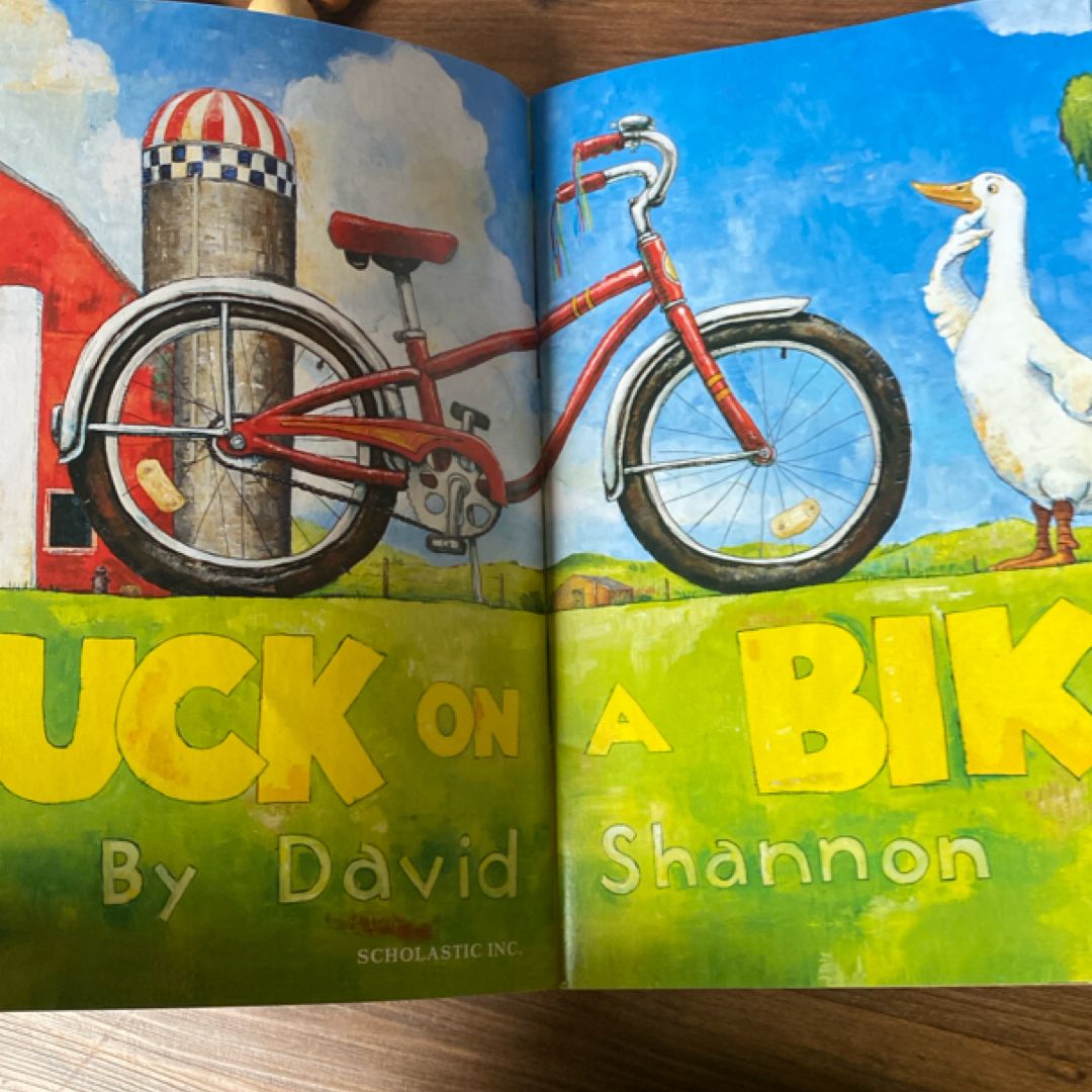 Duck on a Bike by David Shannon, Paperback | Pangobooks