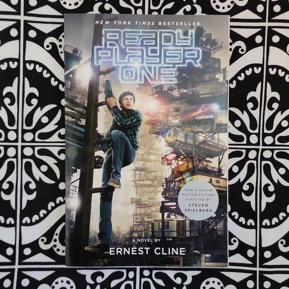 Ready Player One by Ernest Cline, Paperback | Pangobooks