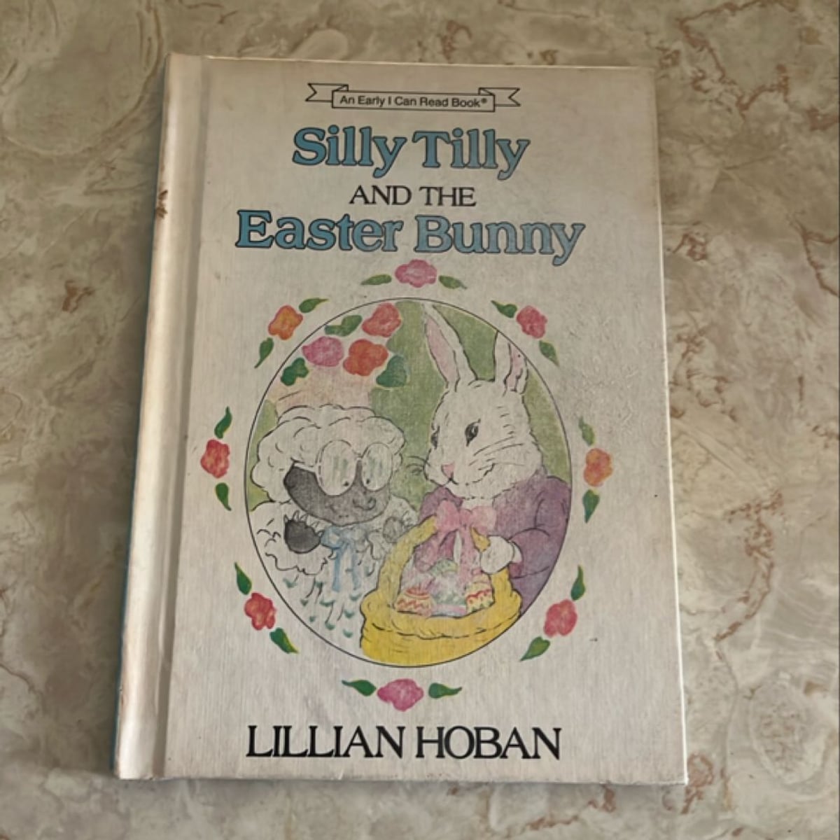 Silly Tilly and the Easter Bunny by Lillian Hoban